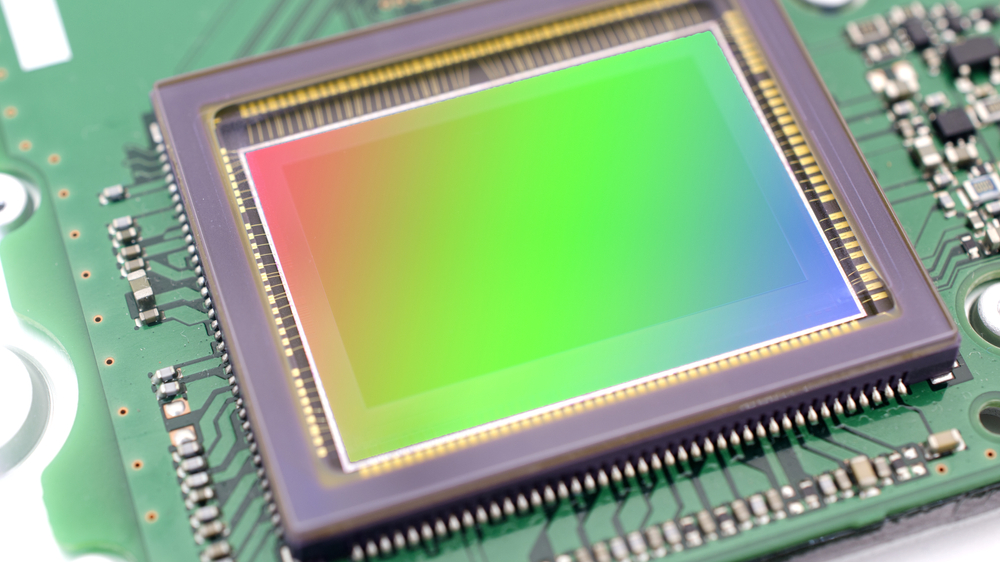 Intelligente Kamera-Hardware: Sensoren, Objektive, Abdeckungen und mehr
